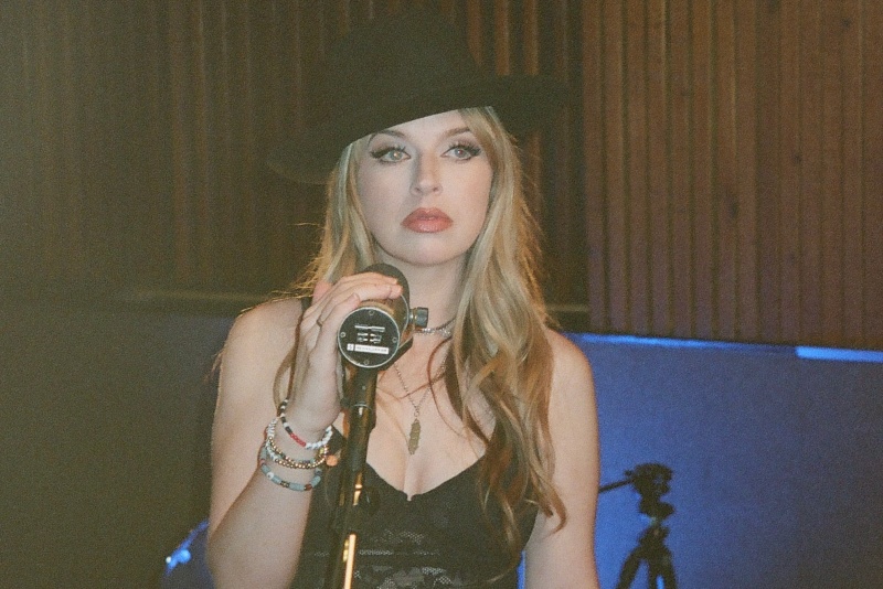 Review: ZZ Ward finds ‘Liberation’